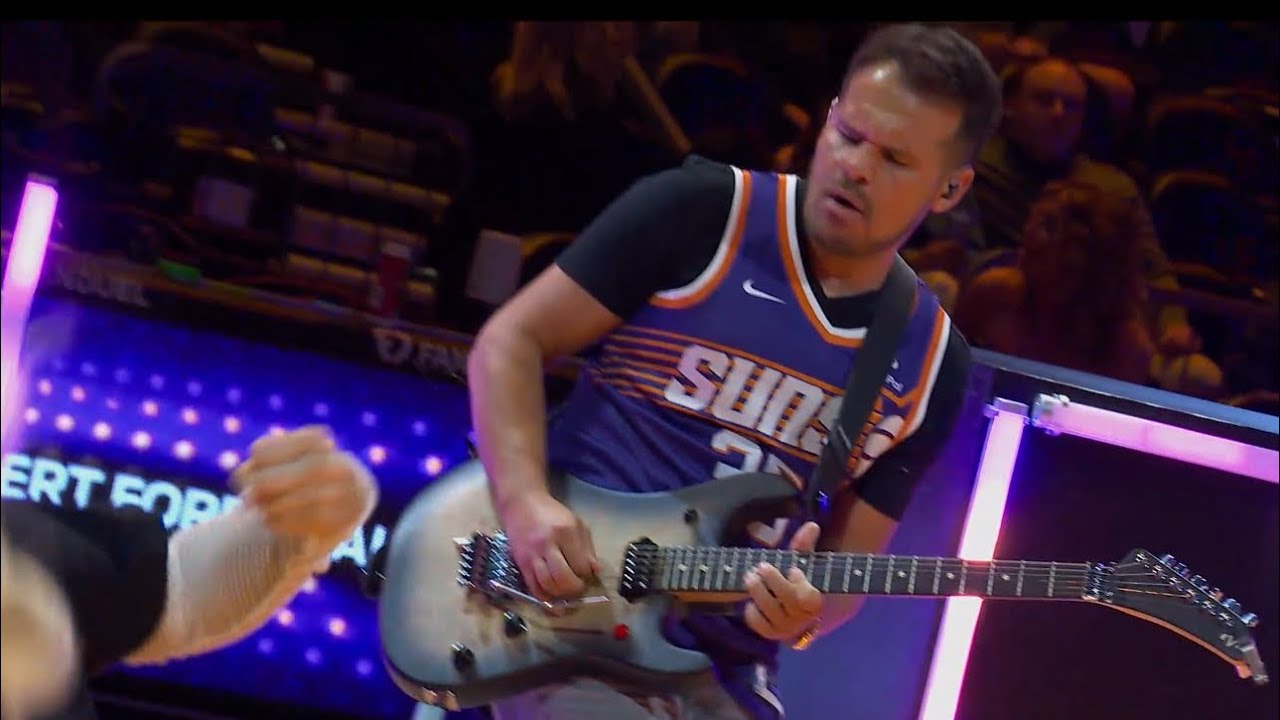 Phoenix Suns Halftime - Dj Paul ft. David V - YouTube