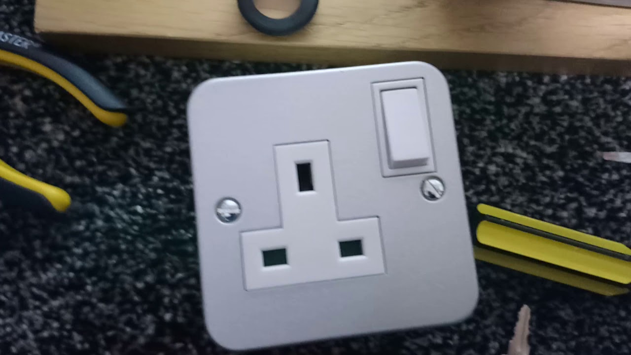 Replacing a metal clad socket - YouTube