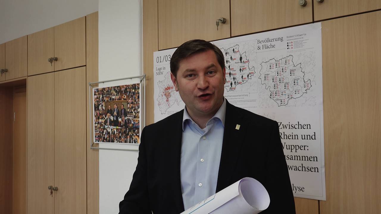 Mein erstes Jahr als Oberbürgermeister der Stadt Solingen - YouTube