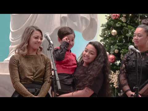 Merry Christmas from the Tonga Sisters in 4K - YouTube