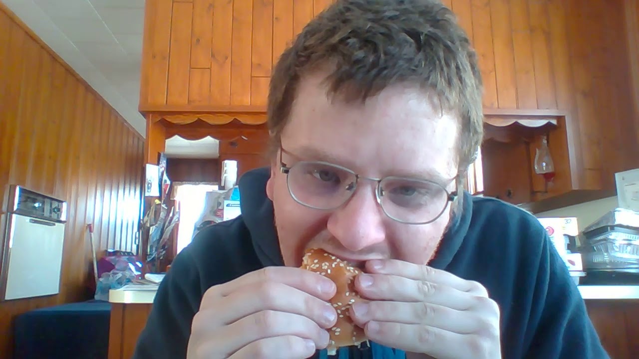 McDonalds Challenge Ghost Pepper McChicken - YouTube