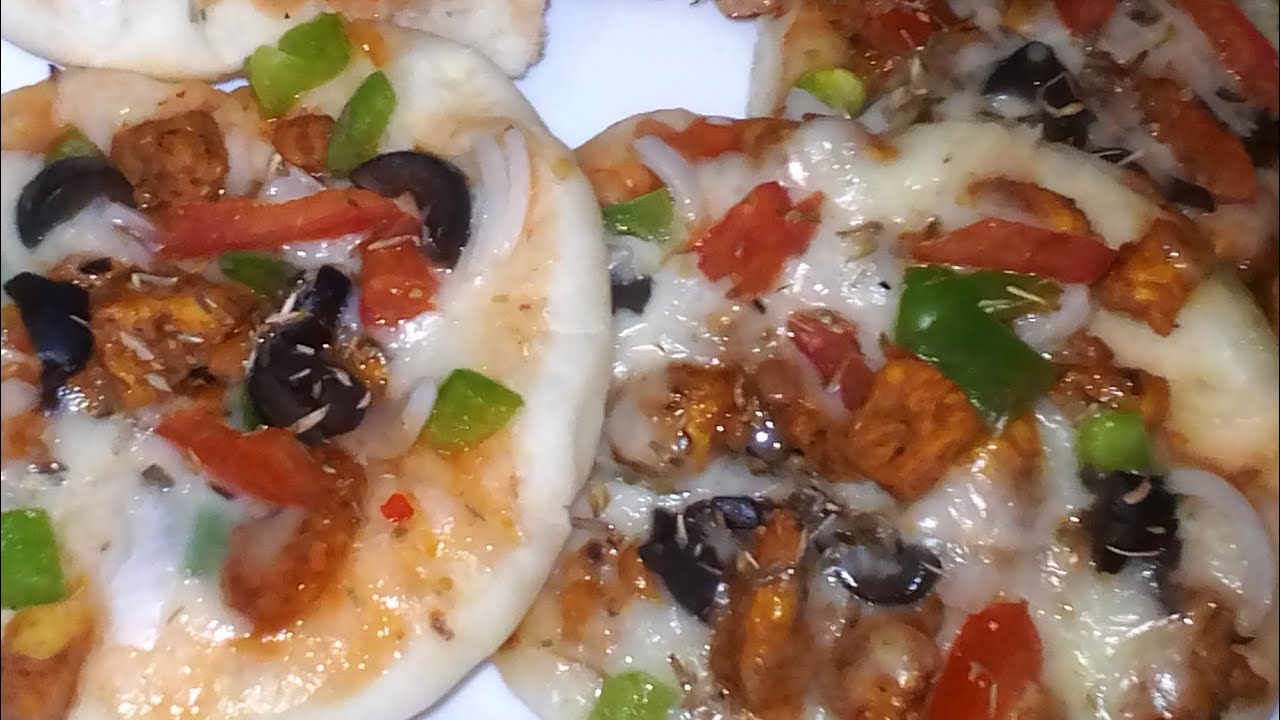 Mini Pan Pizzas Recipe|| Best Homemade Pizza Dough|| How to Make ...