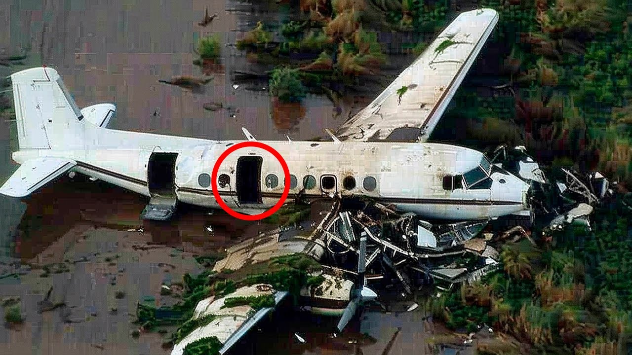 NOBODY SHOULD HAVE FOUND THEM | The Most Scary Plane Crashes - YouTube