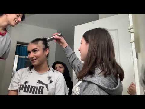 girl self headshave with trimmer watch till end