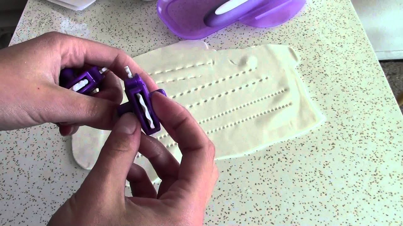 Wilton Detail Embosser: GumPaste, Fondant - YouTube