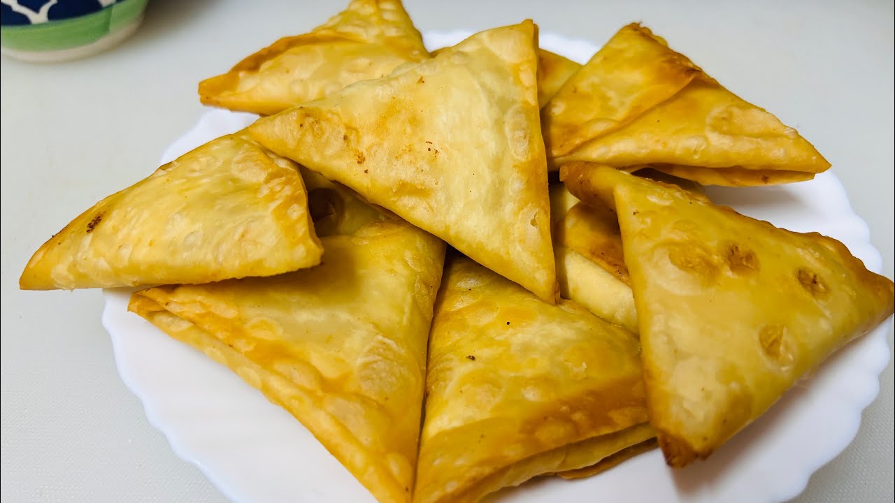Mawa Samosa Sweet Delicious Recipe (subscribe,like and share) - YouTube