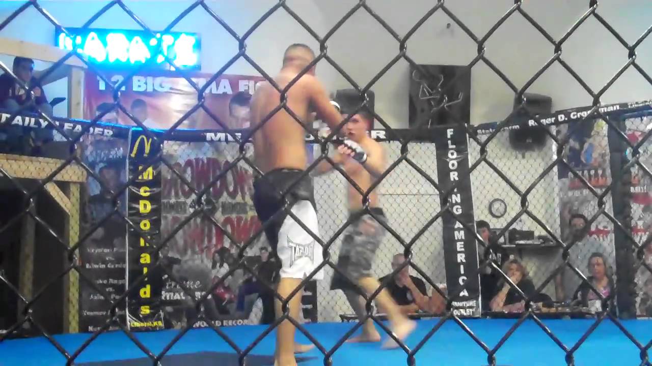 Zach Gomez VS John Gonzales - YouTube