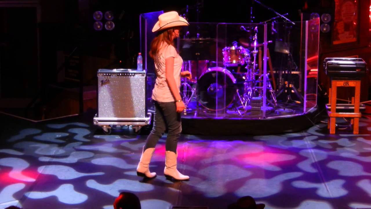 PIANO MAN Line Dance (Teach) - Séverine Moulin Billy Bob's - YouTube