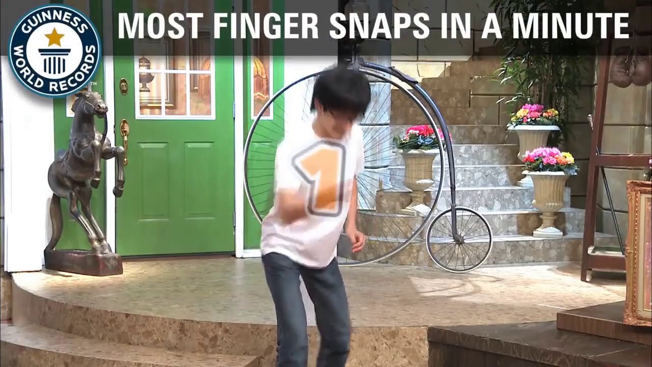 extreme finger-snapper - YouTube