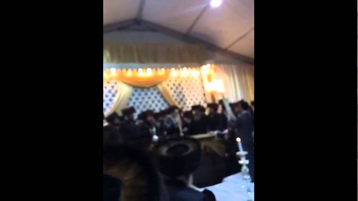 Bobov Rebbe Shlita (48) In Asra Kadisha Miron - YouTube