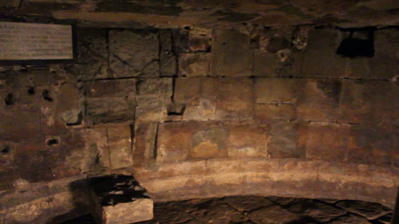 Mamertine Prison, Lower Dungeon, Rome - YouTube