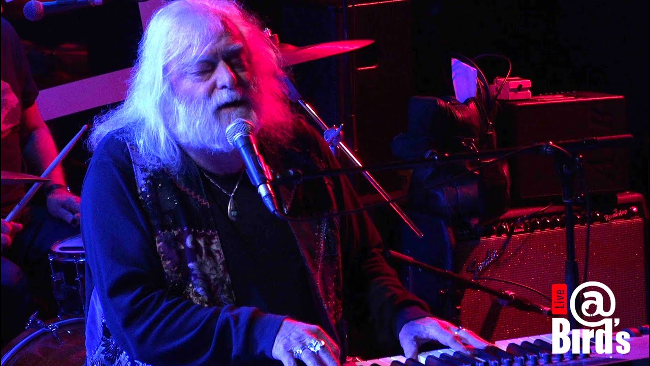 Brian Cadd (Live @ Bird's Basement, 2023) - YouTube
