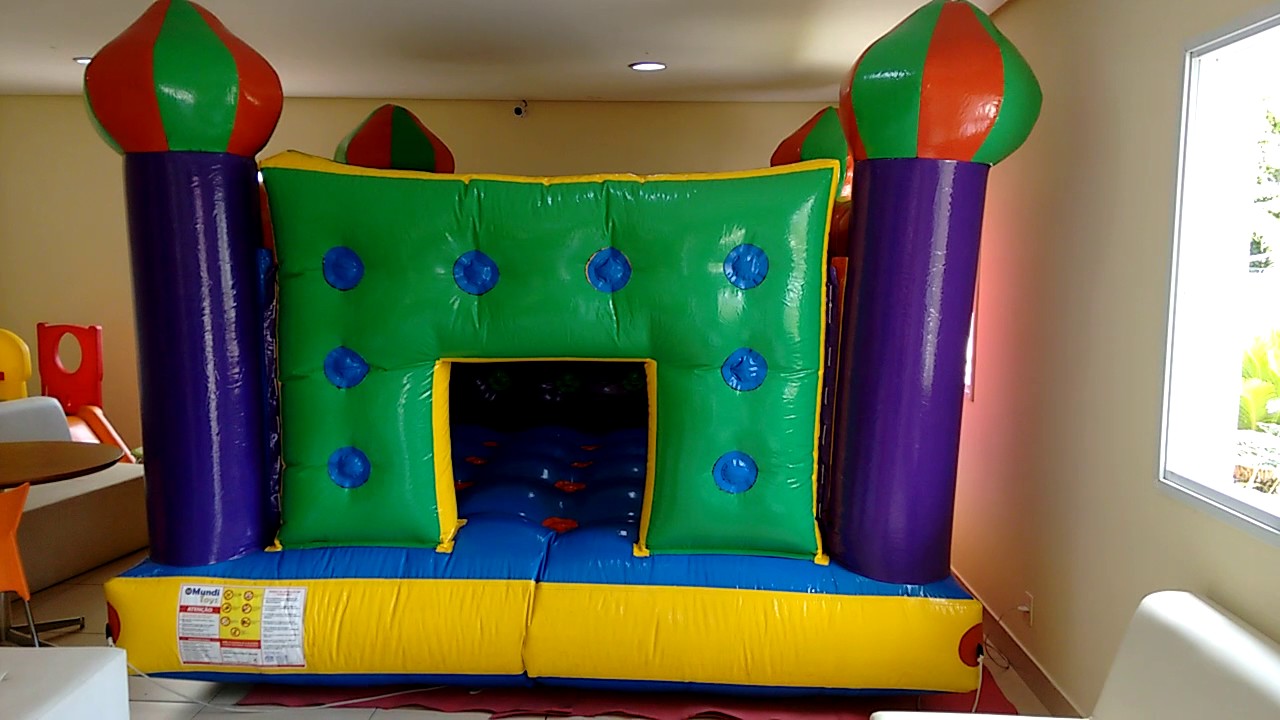 Aluguel de Brinquedos - Castelinho Inflável | Brincaê - YouTube
