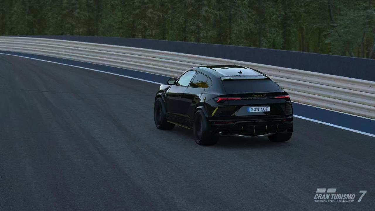 Urus drift - YouTube