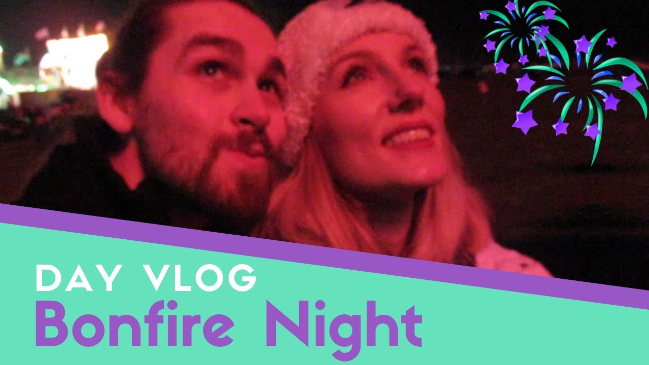 Day Vlog | Housework, Slow-cooked Chilli & Bonfire Night - YouTube