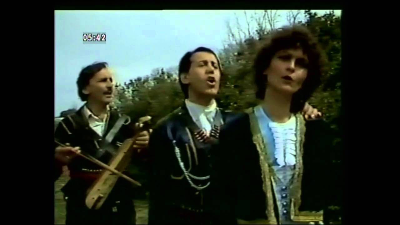 Γ ΦΛΩΡΙΝΙΩΤΗΣ Η ΚΟΡ ΕΠΕΙΕΝ ΣΟΝ ΠΑΡΧΑΡ ΕΚΑΕΝ ΚΑΙ ΤΟ ΤΣΑΜΠΑΣΙΝ ΤΙ ΤΡΙΧΑΣ ...