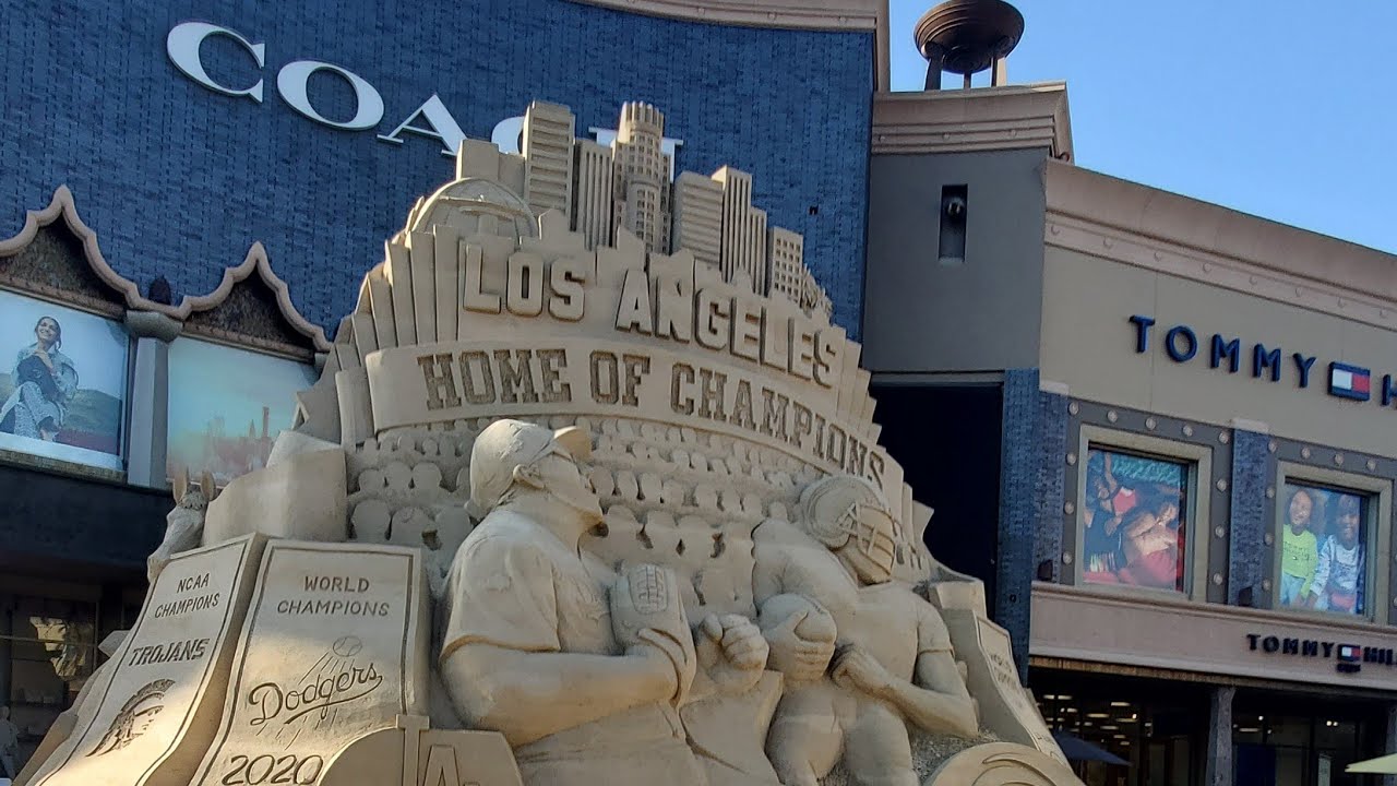 Explorando El Citadel Outlet Mall En La Ciudad De Commerce, California ...