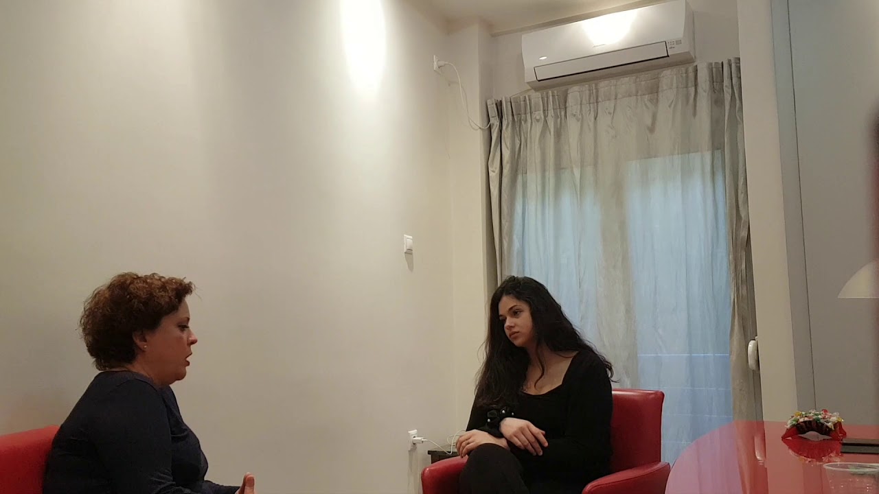 Σπουδές εργοθεραπείας και εργασία - YouTube