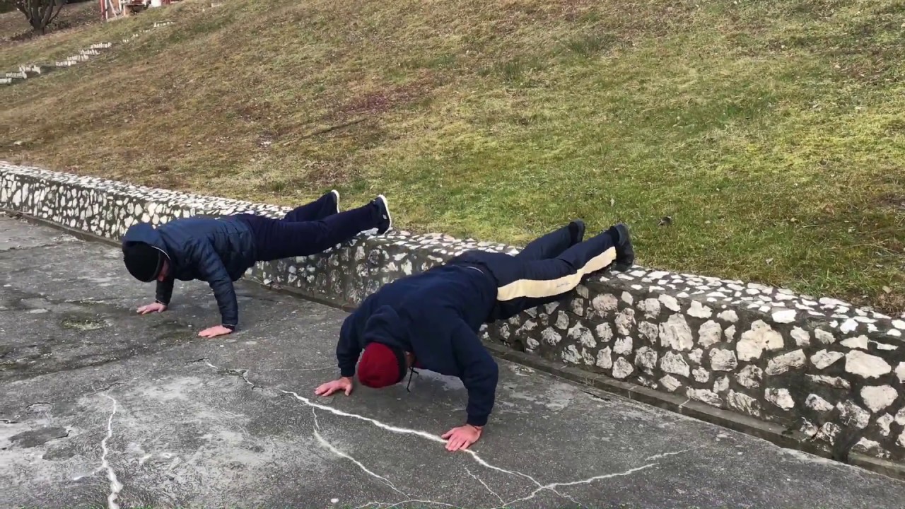Antrenament de Taekwon-Do cu Alexei Tentiuc pe scările de la Surduc ...