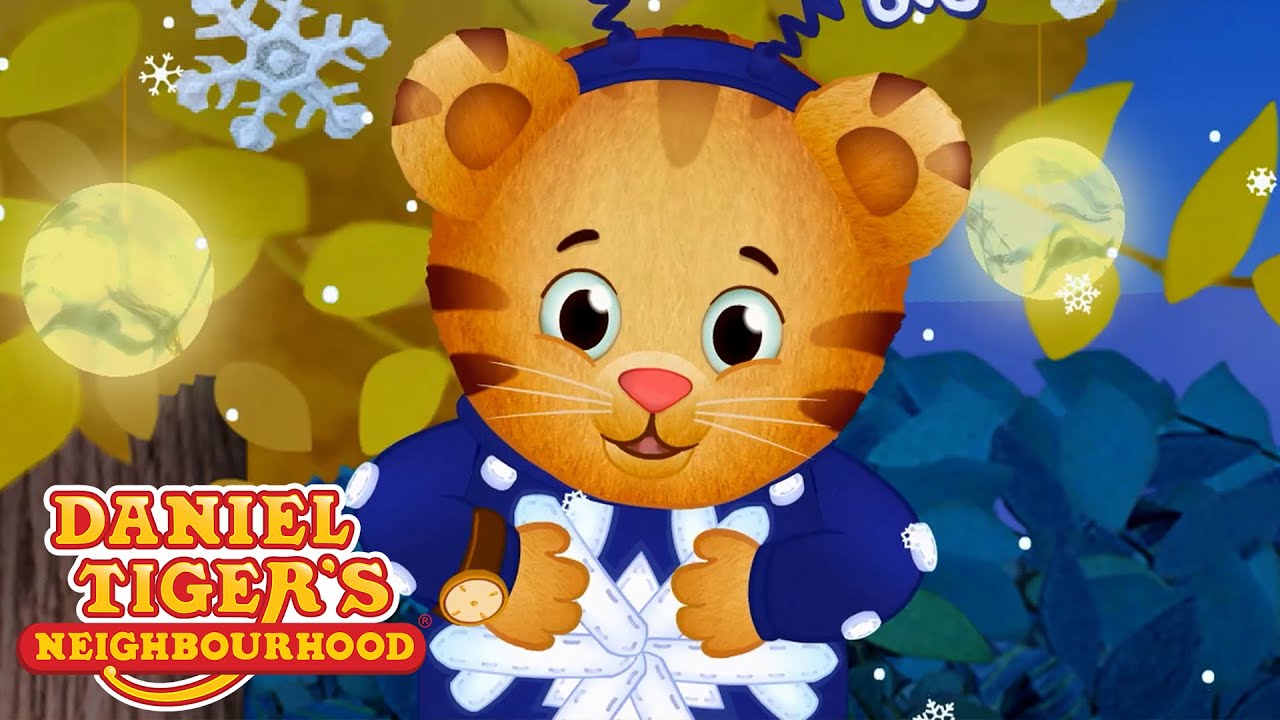 A Snowflake Day Party | Holiday Party | Daniel Tiger - YouTube