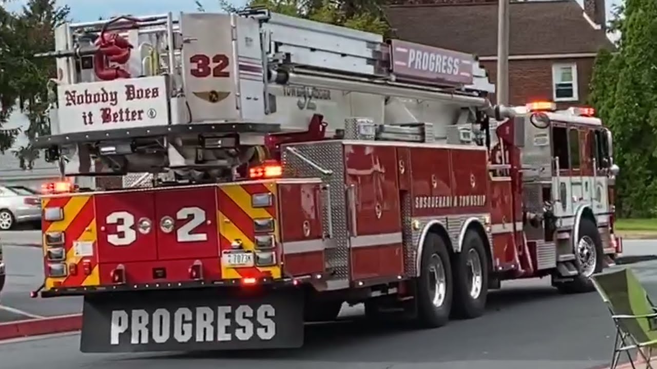 Progress Fire Company Truck 32 Responding X2 - YouTube