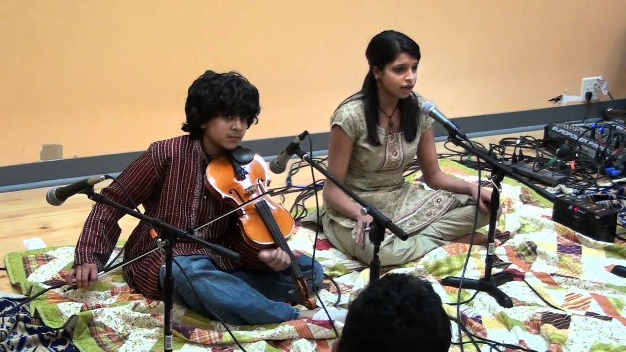 Archana Gopal Singing Seethamma - YouTube
