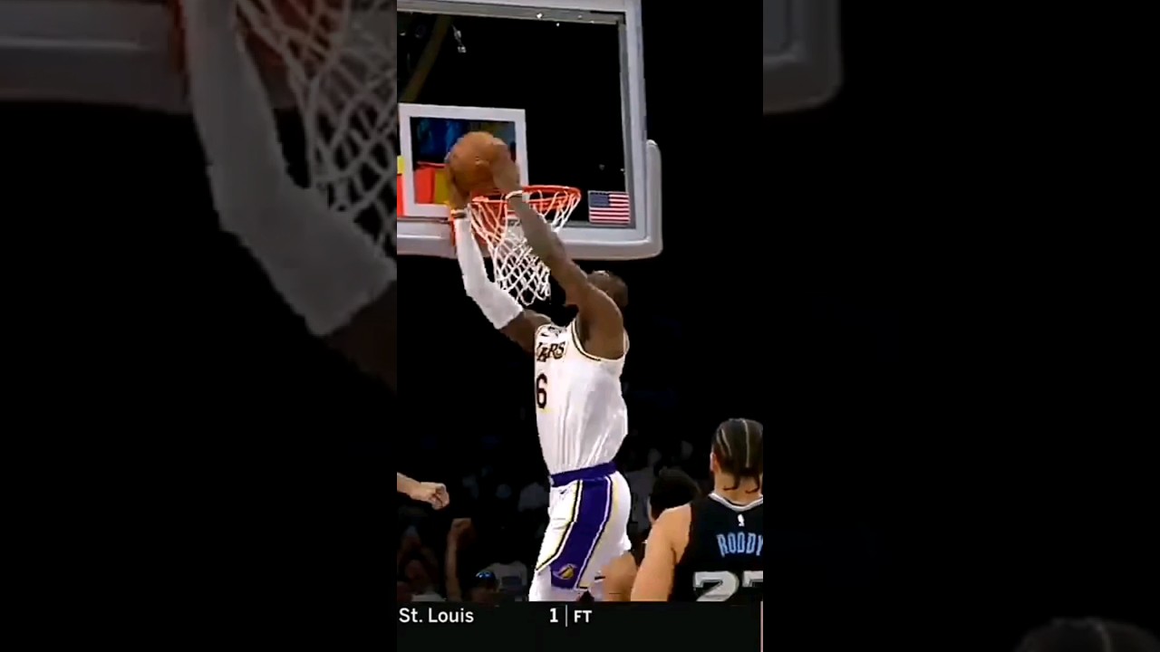 LeBron James reverse slam dunk running the fast break vs Grizzlies #nba ...