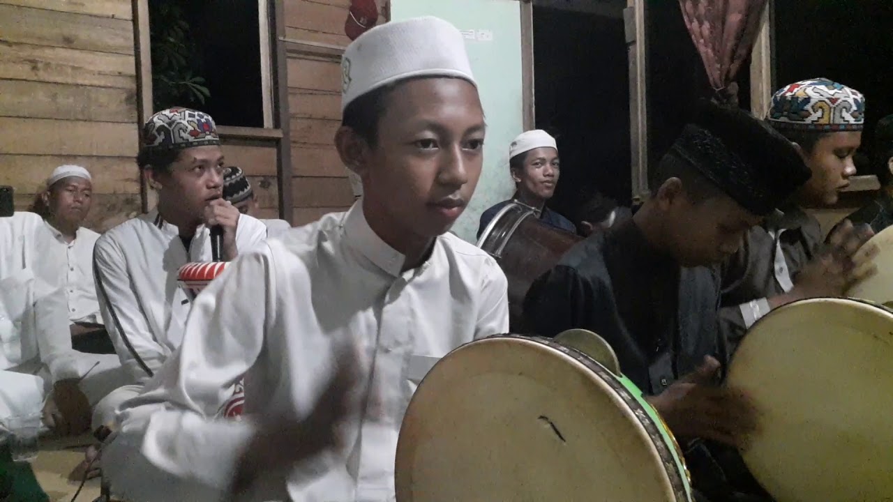 Majelis Alkarim - fii Hawa - YouTube