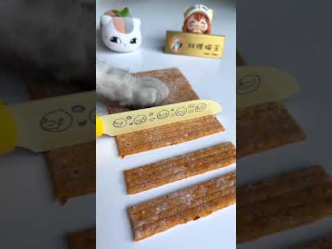 【Chef Cat ChangAn】Spicy Strip is Popular in China. You Can Try！ #EasySnack #CatCookingASMR #Shorts