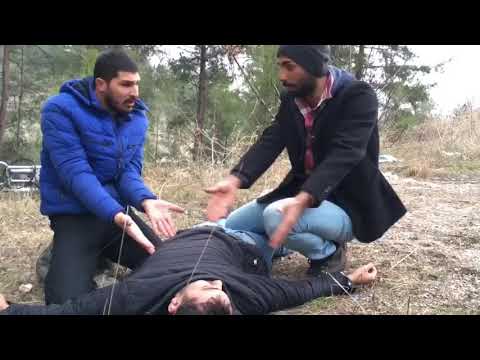 adamın kafa ters dönmüş