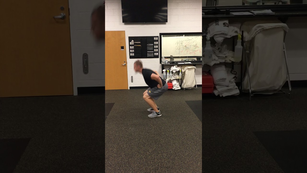 Drop Squat Jump (Reactive) - YouTube