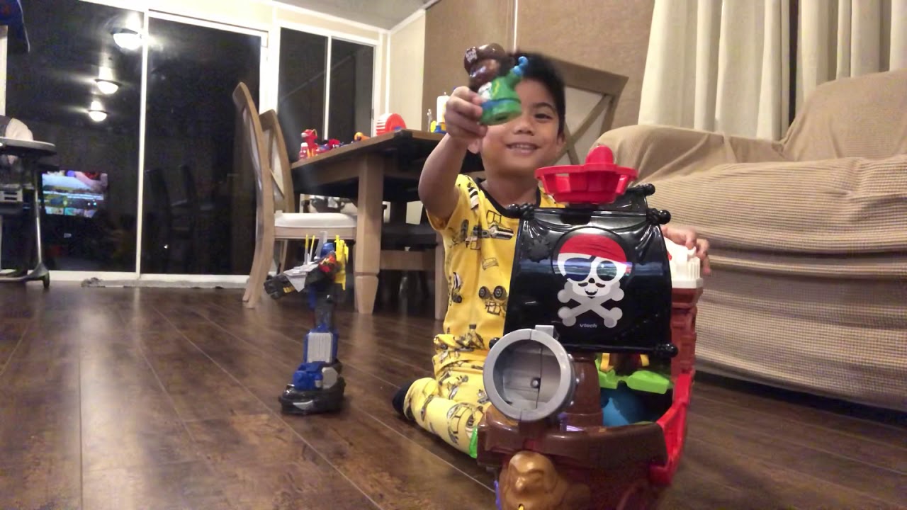 Random Toy Review/ Play time - YouTube