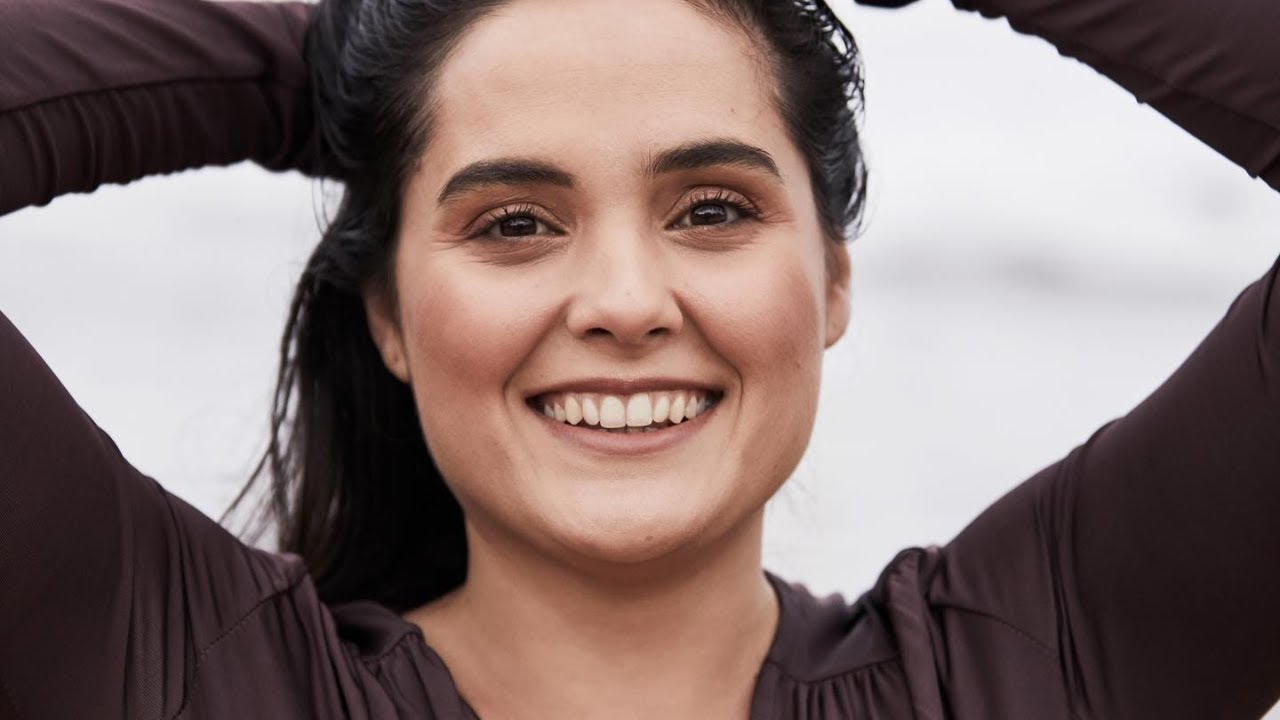 Live Music Indigenous Singer songwriter – JESS – www artist bookings ...