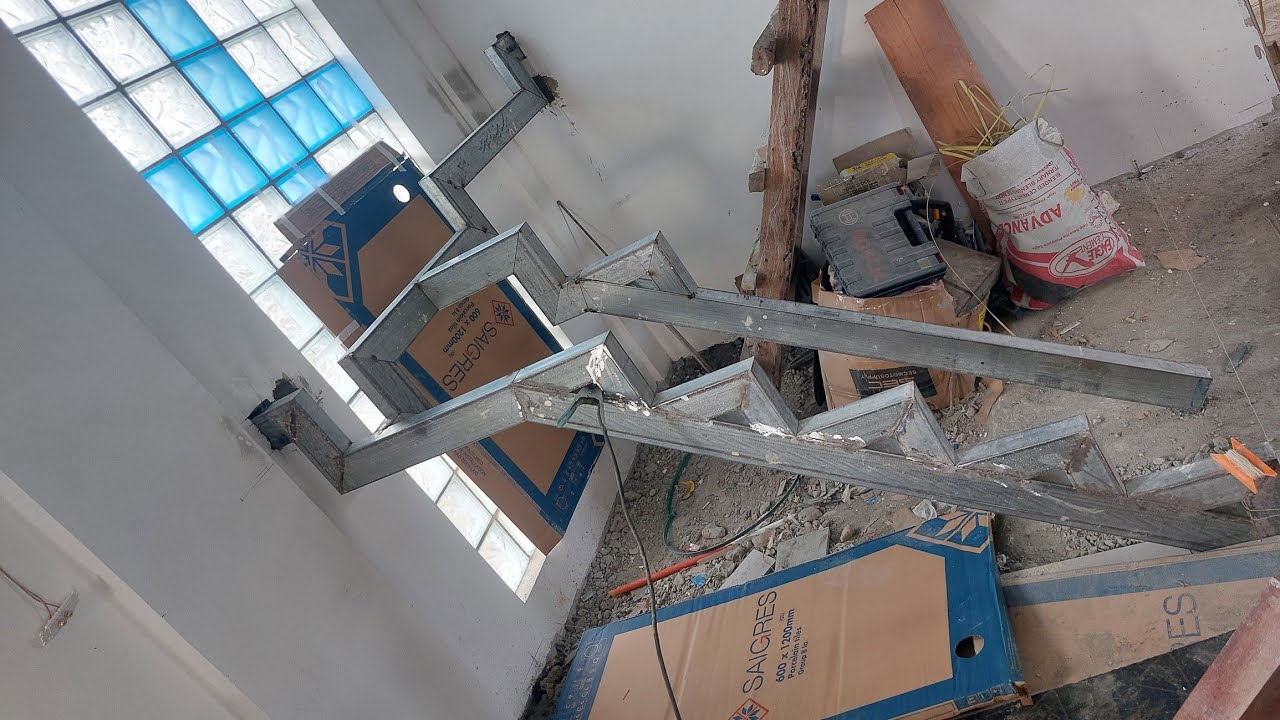 continuation ng pag bubuo ng hagdan + tiling |Day_248 - YouTube