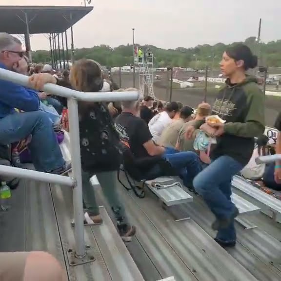 ALOTS OF YOU MISSED THIS FRIDAY RACES (TOMORROW IS THE NEXT CITY RACES ...