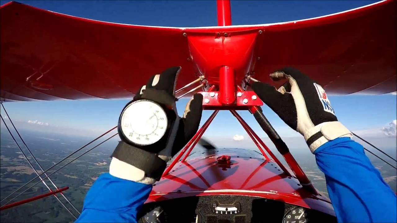 Pitts Special Biplane Inverted Jump - YouTube