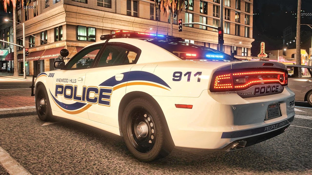 Playing GTA 5 As A POLICE OFFICER City Patrol| GTA 5 Lspdfr Mod| 4K ...