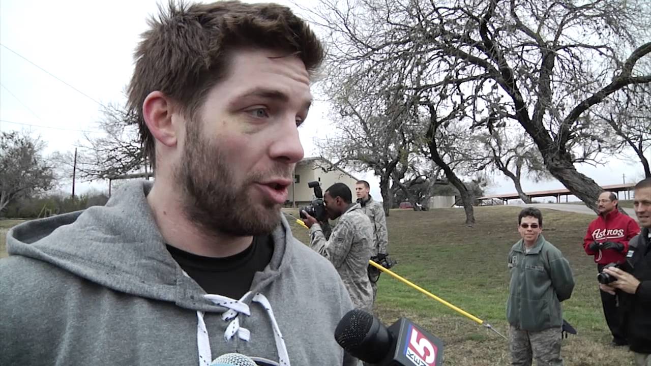Rampage players participate in the Lackland Air Force Base Obstacle ...