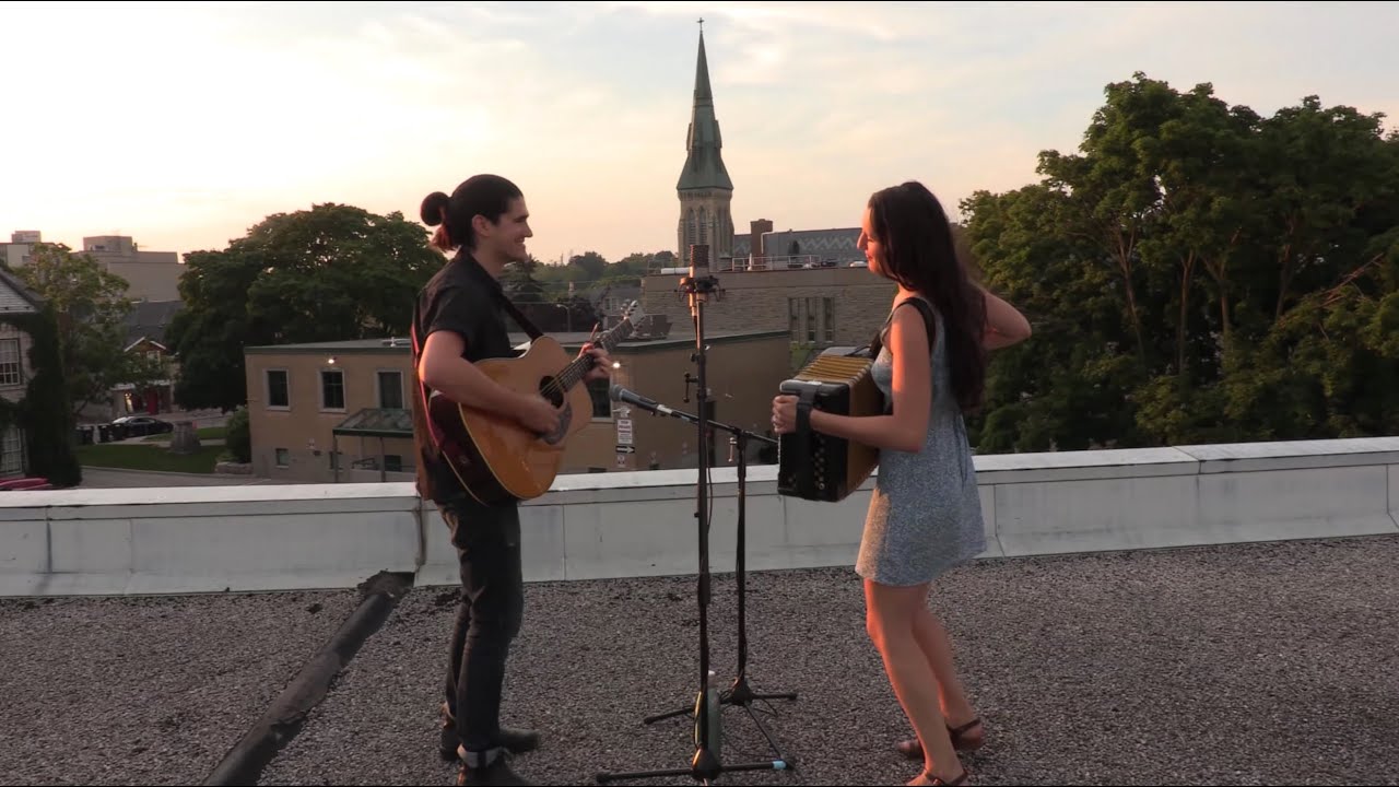 Tragedy Ann - The Last Thing (Live from the Rooftop) - YouTube