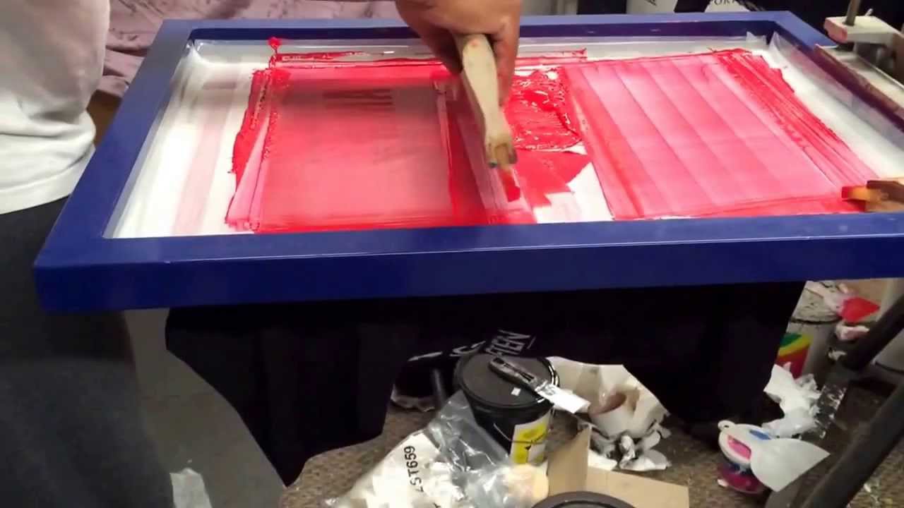 Guerrilla Design - Screen Printing (Oakdale MMA T-Shirts) - YouTube