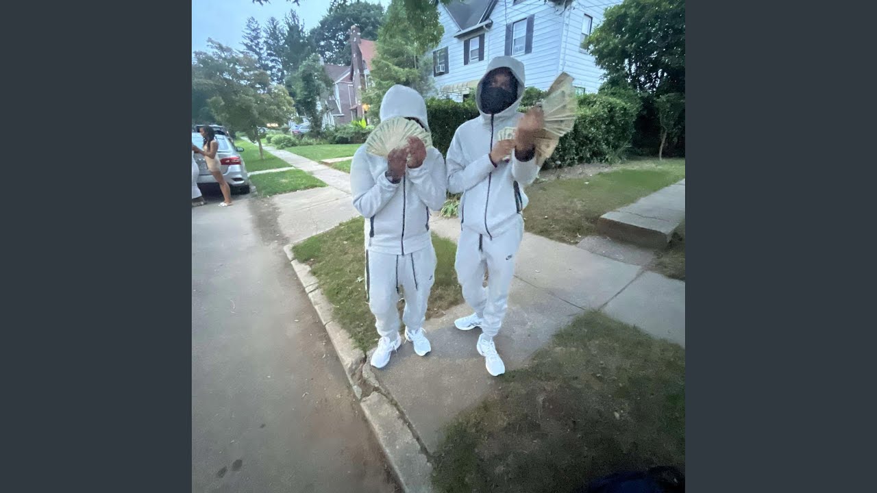 HAWK EM DOWN (feat. MG2SLIMEY) - YouTube