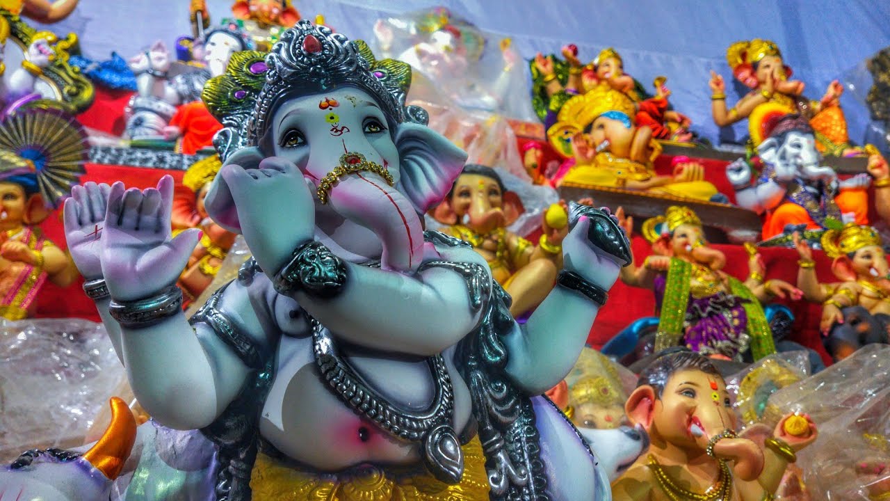 Small ganesh idols 2021 : Different Solapur model Ganpati murtis ...