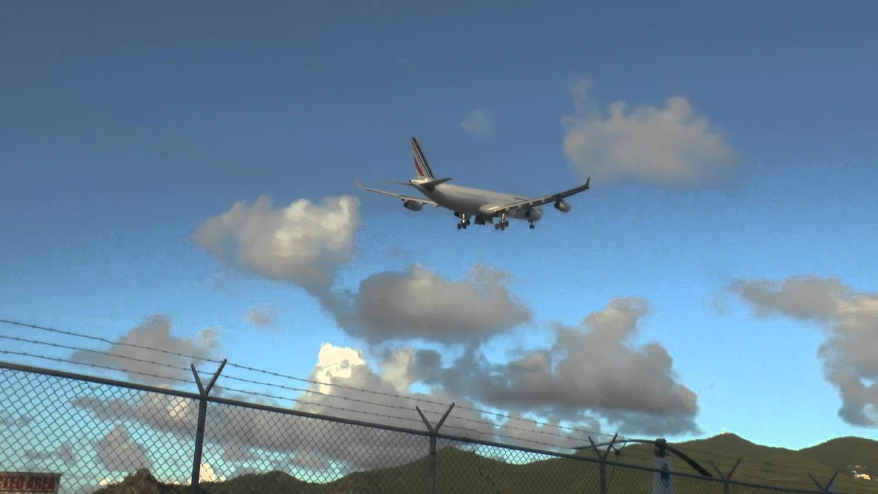 Air France A340 take off SXM 7 2 15 - YouTube