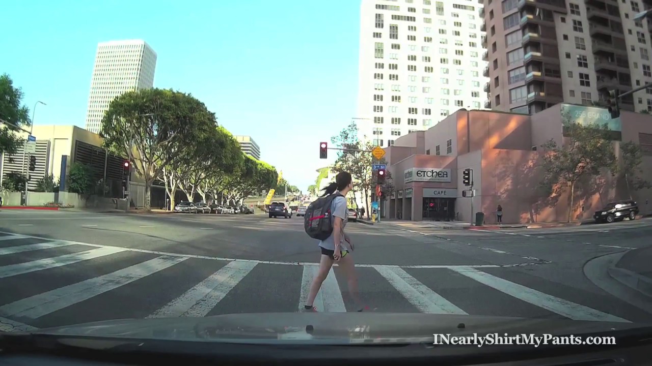 Driver Makes Blind Left Turn into Me and Almost Causes Wreck - YouTube