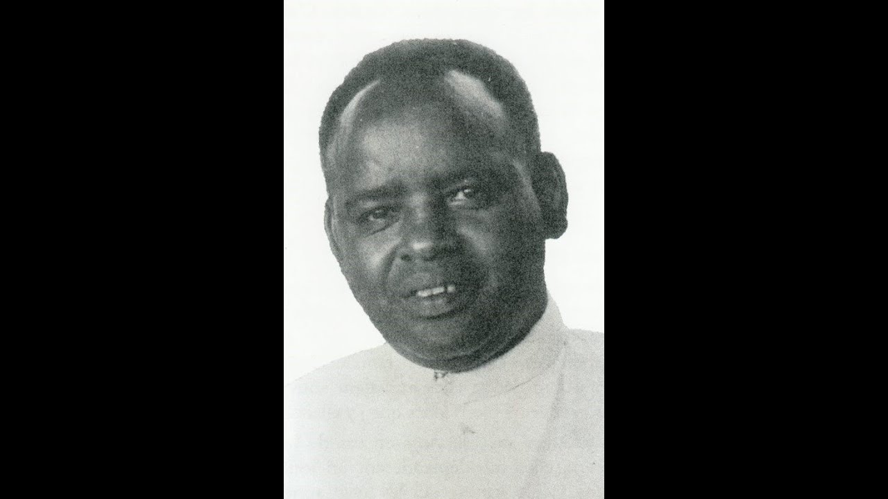 Amateka ya Musenyeri Alexis Kagame umwanditsi w’ikirenga mu mateka y’u ...