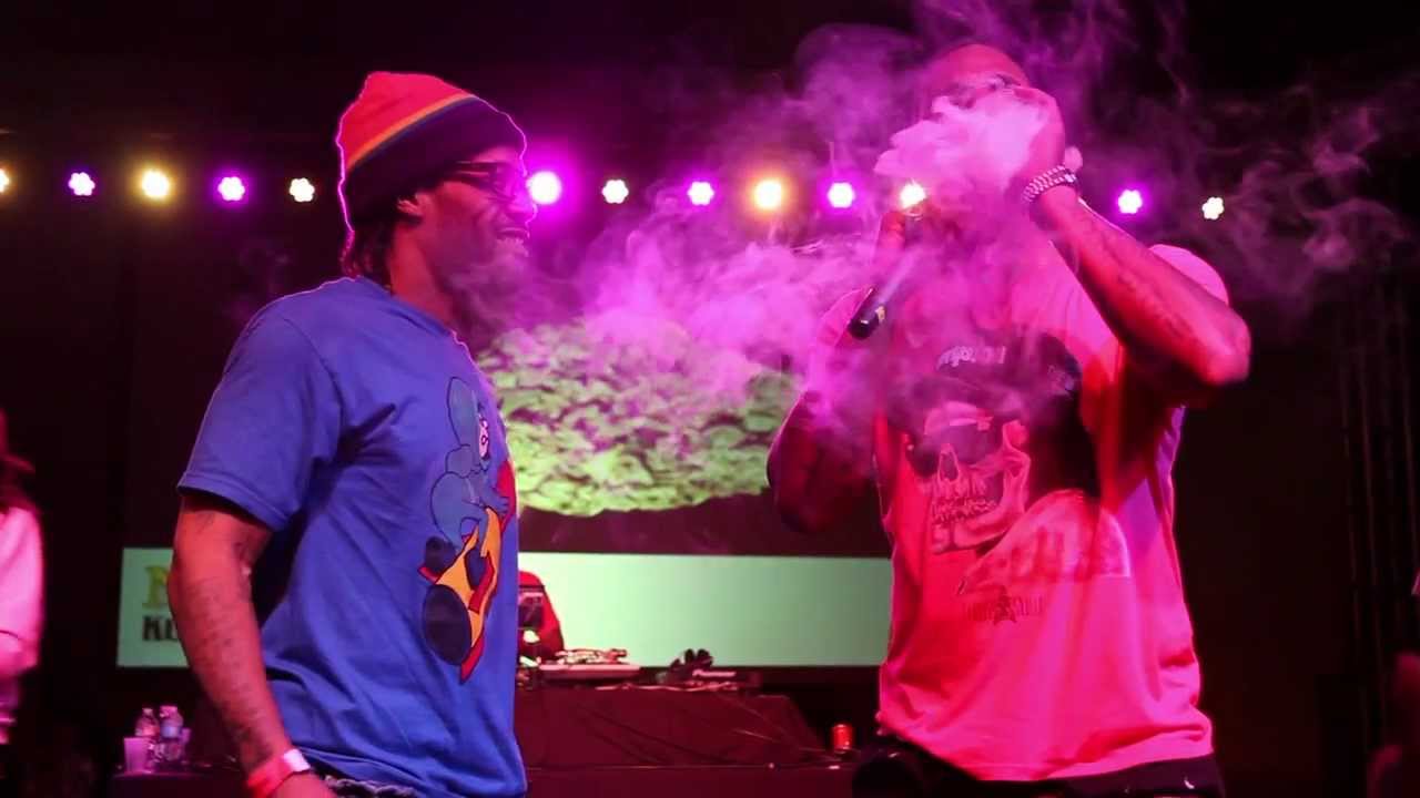 The Game and Redman at the 2013 HIGH TIMES LA Cup - YouTube