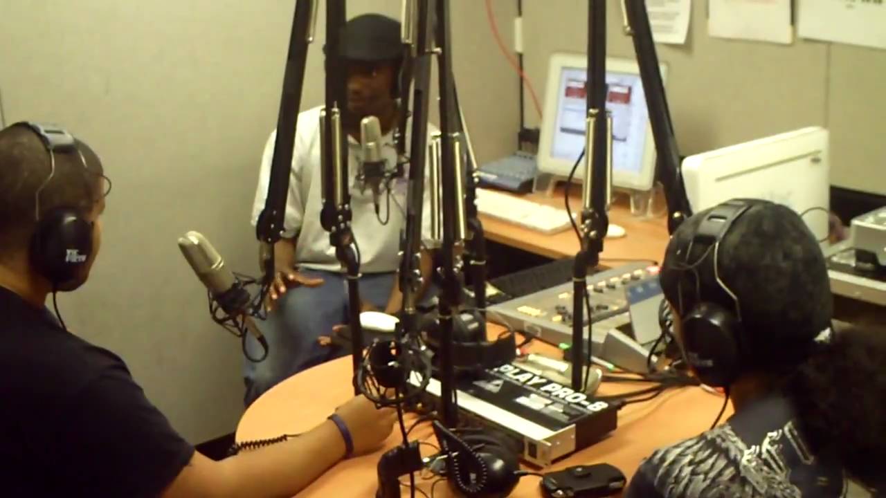 Ocecmic Intervew on Mike on the Mic WHCS Hunter College Radio Part 2 ...
