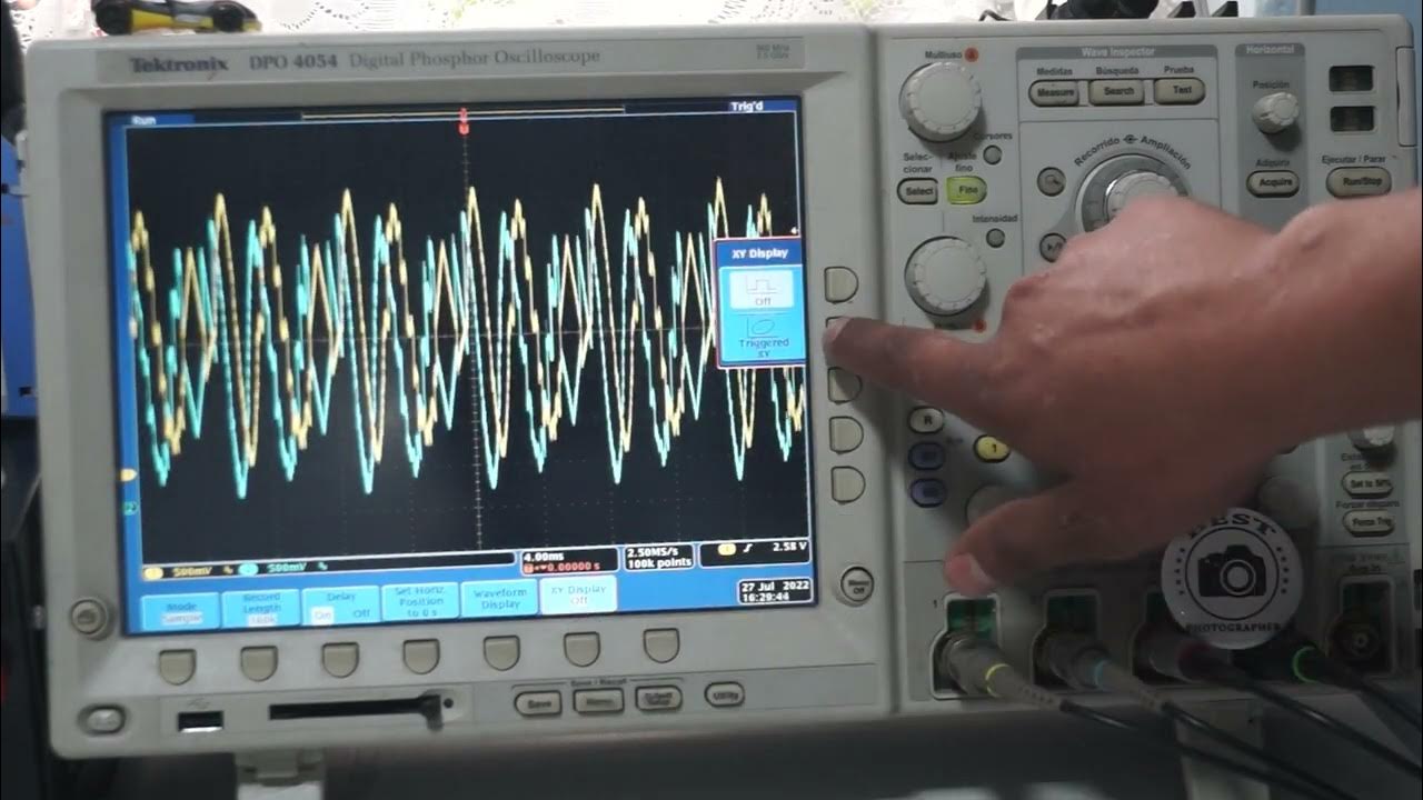 Esp32 Oscilloscope Clock On Tektronix Dpo4000 Series Dpo4054 V1 Youtube