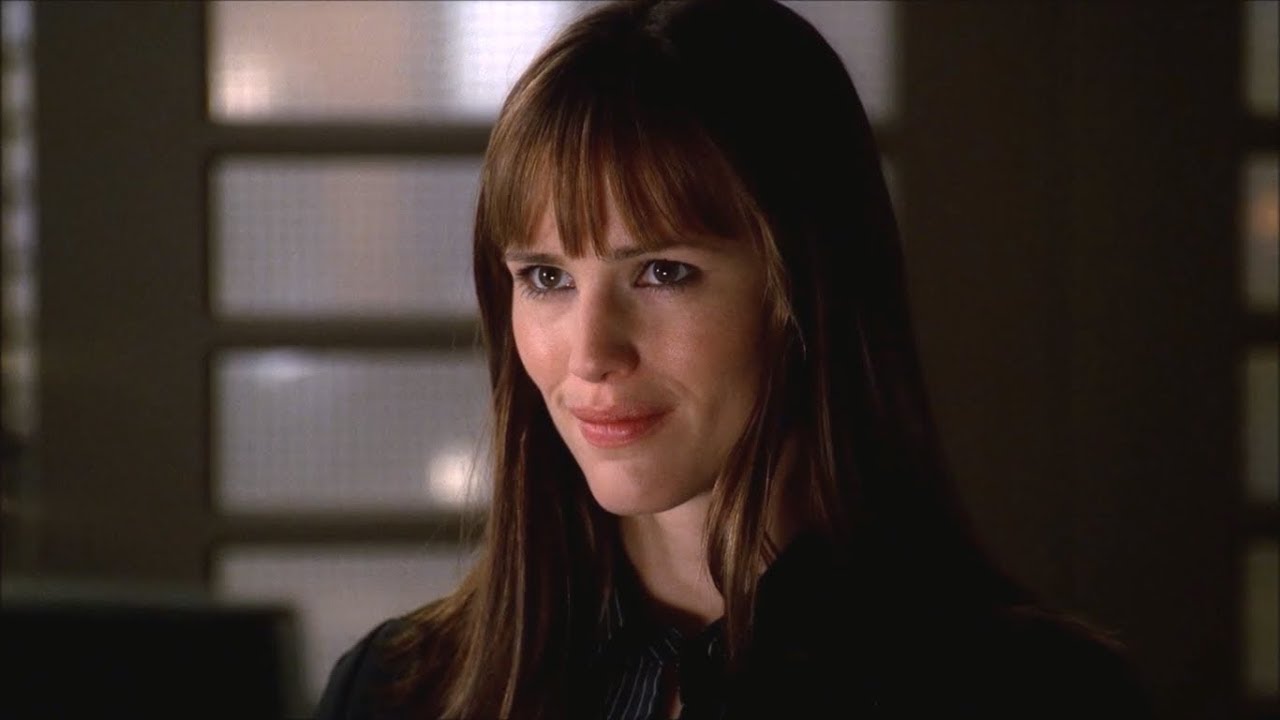 ALIAS: Sydney explodes the CIA - YouTube