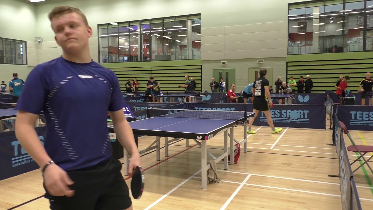 Rory Scott v Jack Stockdale - YouTube
